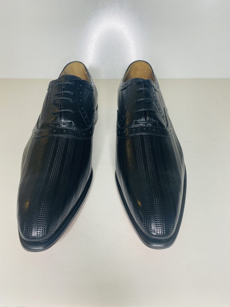 Andrea Nobile – Human Looks